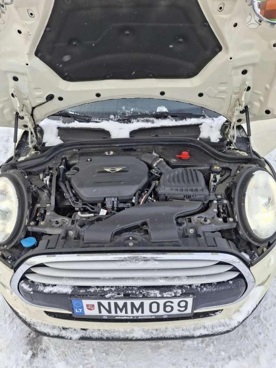 Yellow MINI Cooper 2014 in Klaipeda, with an engine capacity of 1.50 L and mileage of 293 thousand km for 5300 €, photo 14 on AUTOMOTO.COM.LV