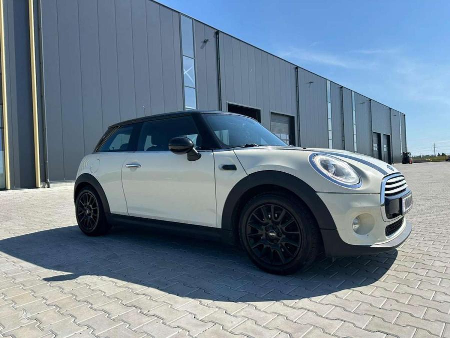 Dzeltens MINI Cooper 2014 Klaipėda, ar dzinēja tilpumu 1.50 L un nobraukumu 300 tūkst. km par 5500 €, foto 4 vietnē AUTOMOTO.COM.LV