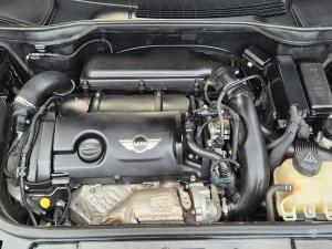 Black MINI Countryman 2010 in Utena, with an engine capacity of 1.60 L and mileage of 240 thousand km for 3990 €, photo 29 on AUTOMOTO.COM.LV