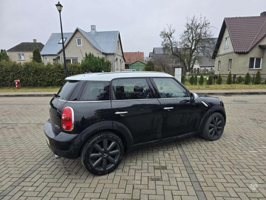 Melns MINI Countryman 2011 Jonava, ar dzinēja tilpumu 1.60 L un nobraukumu 346 tūkst. km par 3750 €, foto 5 vietnē AUTOMOTO.COM.LV