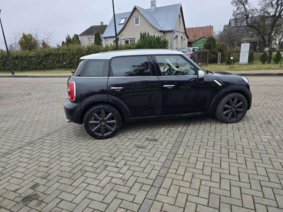 Melns MINI Countryman 2011 Jonava, ar dzinēja tilpumu 1.60 L un nobraukumu 346 tūkst. km par 3750 €, foto 7 vietnē AUTOMOTO.COM.LV