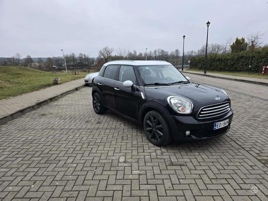 Melns MINI Countryman 2011 Jonava, ar dzinēja tilpumu 1.60 L un nobraukumu 346 tūkst. km par 3750 €, foto 8 vietnē AUTOMOTO.COM.LV