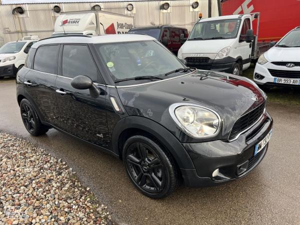 Black MINI Countryman 2011 in Taurage, with an engine capacity of 2.00 L and mileage of 220 thousand km for 6250 €, photo 1 on AUTOMOTO.COM.LV