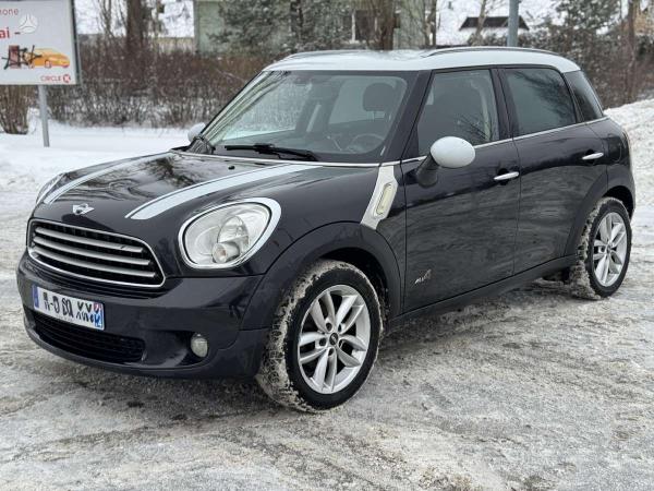 Black MINI Countryman 2011 in Taurage, with an engine capacity of 1.60 L and mileage of 259 thousand km for 4200 €, photo 1 on AUTOMOTO.COM.LV