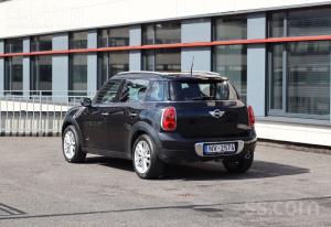 Melns MINI Countryman 2011 Rīga, ar dzinēja tilpumu 2.00 L un nobraukumu 202 tūkst. km par 4980 €, foto 5 vietnē AUTOMOTO.COM.LV