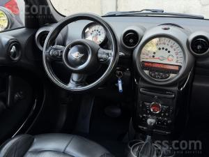 Melns MINI Countryman 2011 Rīga, ar dzinēja tilpumu 2.00 L un nobraukumu 202 tūkst. km par 4980 €, foto 12 vietnē AUTOMOTO.COM.LV