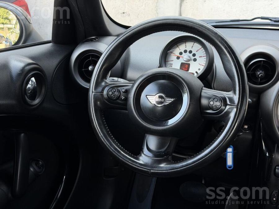 Melns MINI Countryman 2011 Rīga, ar dzinēja tilpumu 2.00 L un nobraukumu 202 tūkst. km par 4980 €, foto 14 vietnē AUTOMOTO.COM.LV