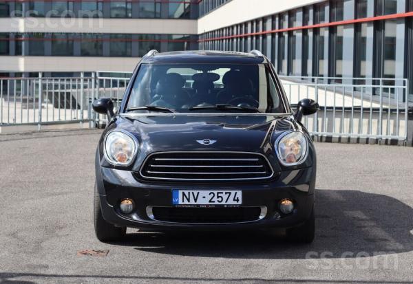 Melns MINI Countryman 2011 Rīga, ar dzinēja tilpumu 2.00 L un nobraukumu 202 tūkst. km par 4980 €, foto 2 vietnē AUTOMOTO.COM.LV
