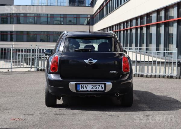 Melns MINI Countryman 2011 Rīga, ar dzinēja tilpumu 2.00 L un nobraukumu 202 tūkst. km par 4980 €, foto 5 vietnē AUTOMOTO.COM.LV