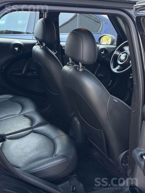 Melns MINI Countryman 2011 Rīga, ar dzinēja tilpumu 2.00 L un nobraukumu 202 tūkst. km par 4980 €, foto 10 vietnē AUTOMOTO.COM.LV