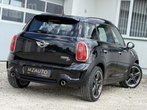 Melns MINI Countryman 2011 Tukums, ar dzinēja tilpumu 2.00 L un nobraukumu 182 tūkst. km par 7299 €, foto 5 vietnē AUTOMOTO.COM.LV