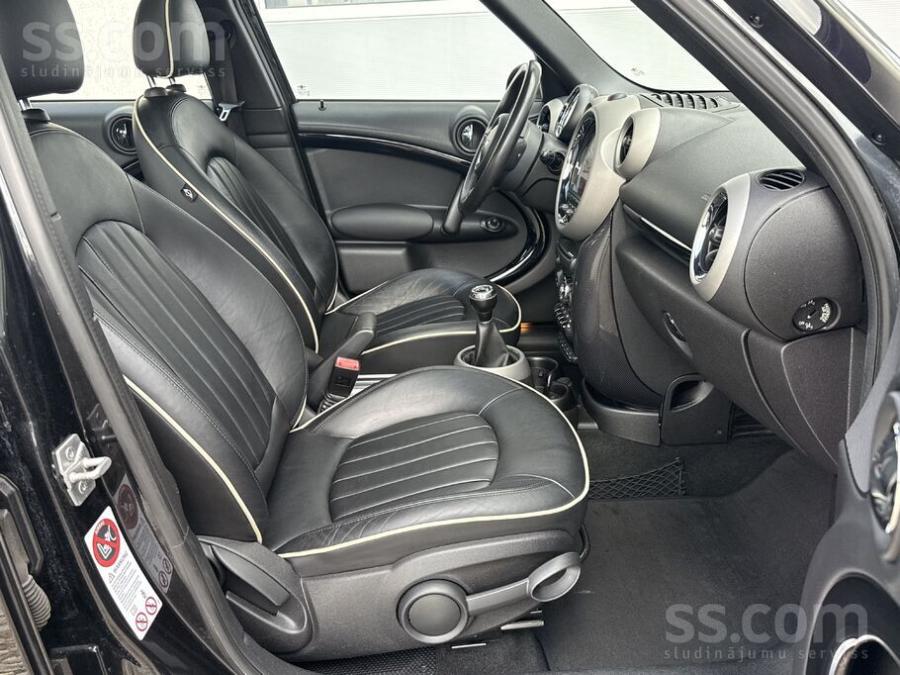 Melns MINI Countryman 2011 Tukums, ar dzinēja tilpumu 2.00 L un nobraukumu 182 tūkst. km par 7299 €, foto 8 vietnē AUTOMOTO.COM.LV