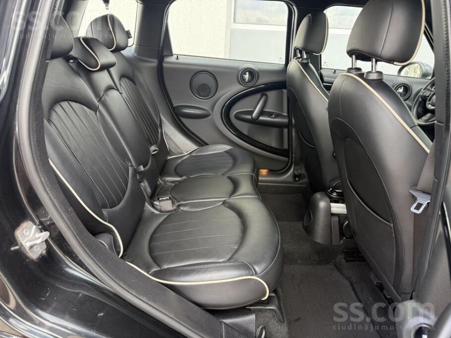 Melns MINI Countryman 2011 Tukums, ar dzinēja tilpumu 2.00 L un nobraukumu 182 tūkst. km par 7299 €, foto 10 vietnē AUTOMOTO.COM.LV