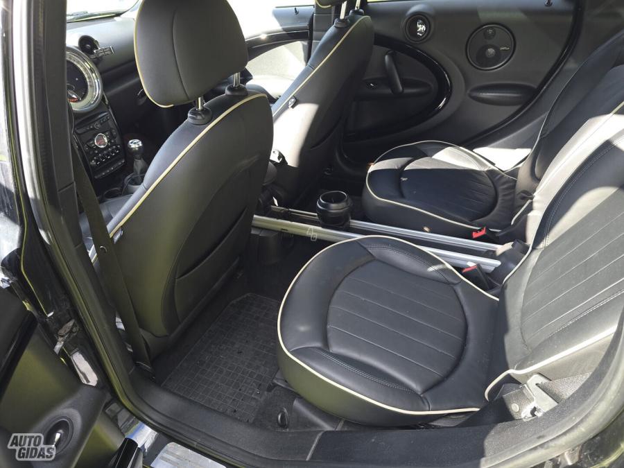 Black MINI Countryman 2011 in Klaipeda, with an engine capacity of 1.60 L and mileage of 228 thousand km for 5900 €, photo 24 on AUTOMOTO.COM.LV