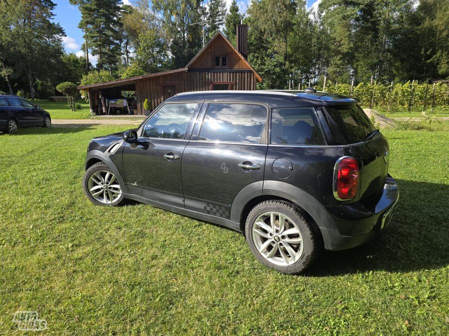Black MINI Countryman 2011 in Klaipeda, with an engine capacity of 1.60 L and mileage of 228 thousand km for 5900 €, photo 35 on AUTOMOTO.COM.LV