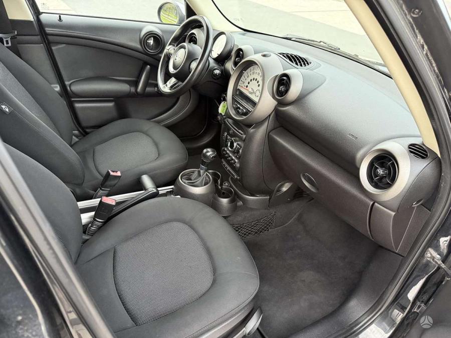 Melns MINI Countryman 2011 Šauļi, ar dzinēja tilpumu 2.00 L un nobraukumu 193 tūkst. km par 5150 €, foto 10 vietnē AUTOMOTO.COM.LV