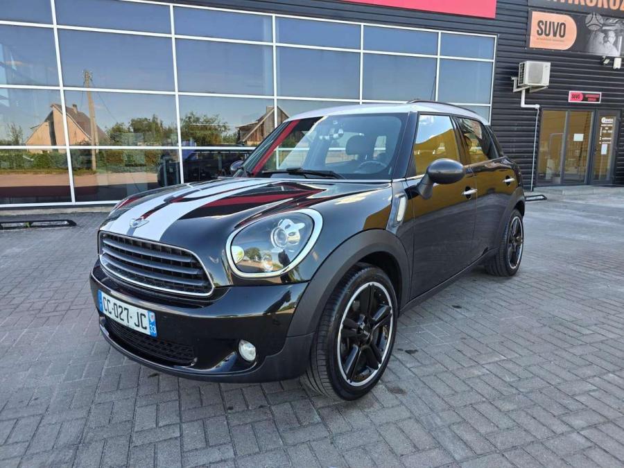 Black MINI Countryman 2012 in Taurage, with an engine capacity of 1.60 L and mileage of 200 thousand km for 5499 €, photo 5 on AUTOMOTO.COM.LV