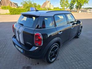 Black MINI Countryman 2012 in Taurage, with an engine capacity of 1.60 L and mileage of 200 thousand km for 5499 €, photo 11 on AUTOMOTO.COM.LV