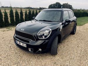 Black MINI Countryman 2013 in Alytus, with an engine capacity of 1.60 L and mileage of 204 thousand km for 7490 €, photo  on AUTOMOTO.COM.LV