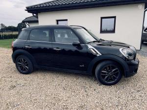 Black MINI Countryman 2013 in Alytus, with an engine capacity of 1.60 L and mileage of 204 thousand km for 7490 €, photo 5 on AUTOMOTO.COM.LV