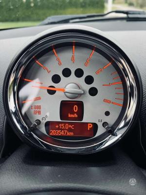 Black MINI Countryman 2013 in Alytus, with an engine capacity of 1.60 L and mileage of 204 thousand km for 7490 €, photo 12 on AUTOMOTO.COM.LV