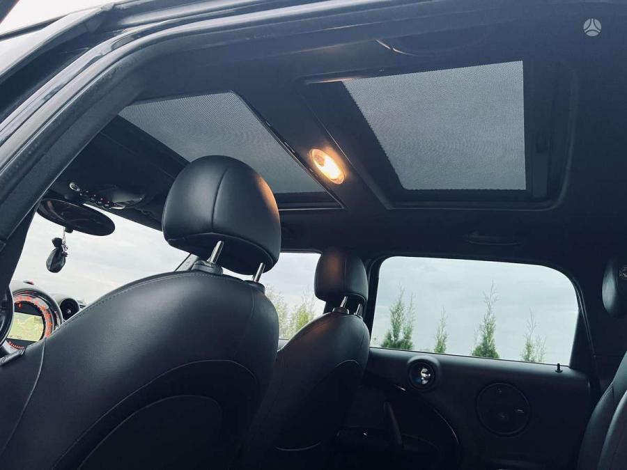 Black MINI Countryman 2013 in Alytus, with an engine capacity of 1.60 L and mileage of 204 thousand km for 7490 €, photo 18 on AUTOMOTO.COM.LV