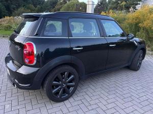 Melns MINI Countryman 2014 Viļņa, ar dzinēja tilpumu 2.00 L un nobraukumu 160 tūkst. km par 8999 €, foto 4 vietnē AUTOMOTO.COM.LV