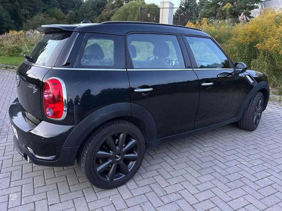 Melns MINI Countryman 2014 Viļņa, ar dzinēja tilpumu 2.00 L un nobraukumu 160 tūkst. km par 8999 €, foto 4 vietnē AUTOMOTO.COM.LV