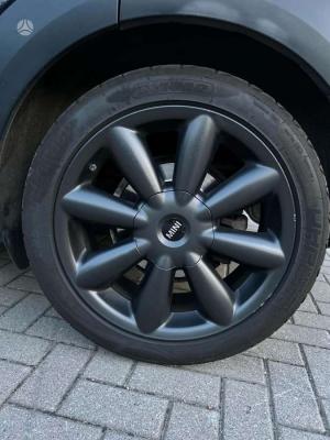 Melns MINI Countryman 2014 Viļņa, ar dzinēja tilpumu 2.00 L un nobraukumu 160 tūkst. km par 8999 €, foto 7 vietnē AUTOMOTO.COM.LV