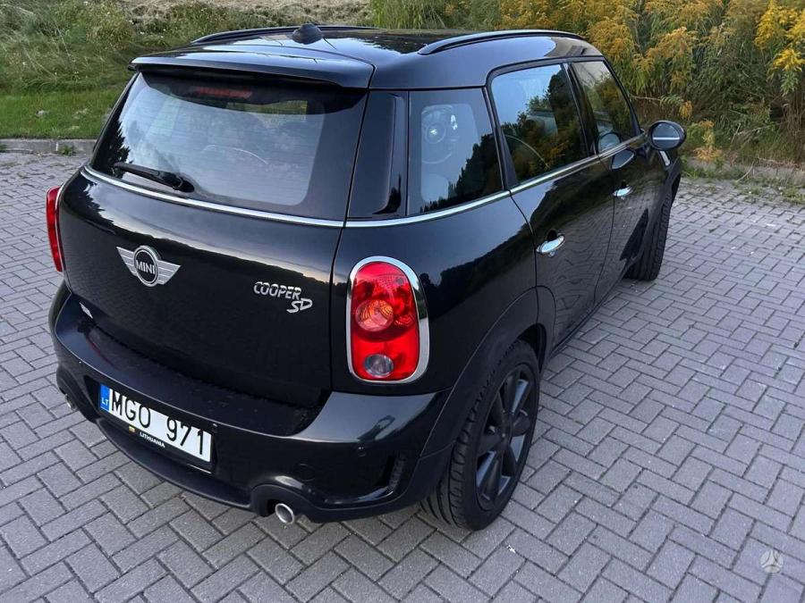 Melns MINI Countryman 2014 Viļņa, ar dzinēja tilpumu 2.00 L un nobraukumu 160 tūkst. km par 8999 €, foto 14 vietnē AUTOMOTO.COM.LV