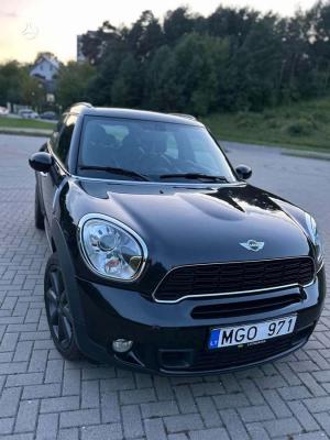 Melns MINI Countryman 2014 Viļņa, ar dzinēja tilpumu 2.00 L un nobraukumu 160 tūkst. km par 8999 €, foto 20 vietnē AUTOMOTO.COM.LV