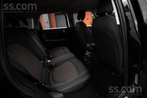 Black MINI Countryman 2017 in Jelgava, with an engine capacity of 1.50 L and mileage of 0 thousand km for 11700 €, photo 10 on AUTOMOTO.COM.LV