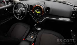 Black MINI Countryman 2017 in Jelgava, with an engine capacity of 1.50 L and mileage of 0 thousand km for 11700 €, photo 11 on AUTOMOTO.COM.LV