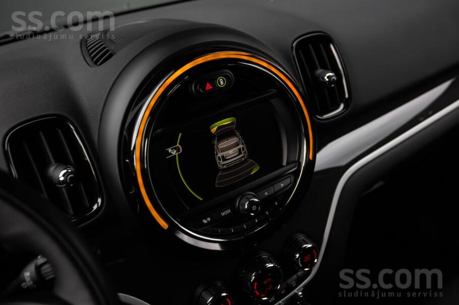 Black MINI Countryman 2017 in Jelgava, with an engine capacity of 1.50 L and mileage of 0 thousand km for 11700 €, photo 23 on AUTOMOTO.COM.LV