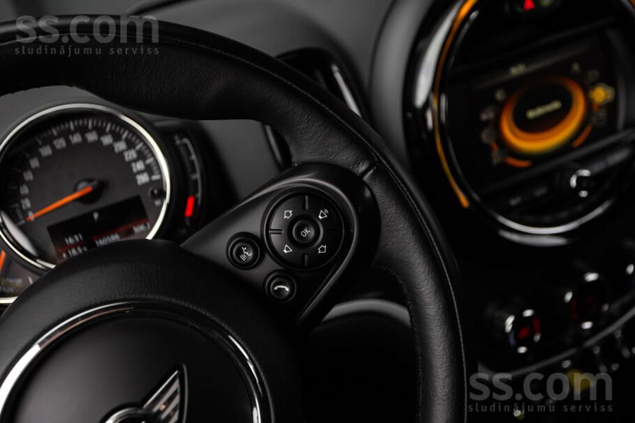 Black MINI Countryman 2017 in Jelgava, with an engine capacity of 1.50 L and mileage of 0 thousand km for 11700 €, photo 28 on AUTOMOTO.COM.LV