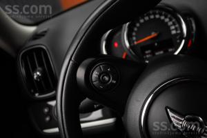 Black MINI Countryman 2017 in Jelgava, with an engine capacity of 1.50 L and mileage of 0 thousand km for 11700 €, photo 29 on AUTOMOTO.COM.LV