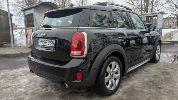 Melns MINI Countryman 2018 Klaipėda, ar dzinēja tilpumu 2.00 L un nobraukumu 107 tūkst. km par 16900 €, foto 5 vietnē AUTOMOTO.COM.LV