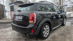 Black MINI Countryman 2018 in Klaipeda, with an engine capacity of 2.00 L and mileage of 107 thousand km for 16900 €, photo 6 on AUTOMOTO.COM.LV