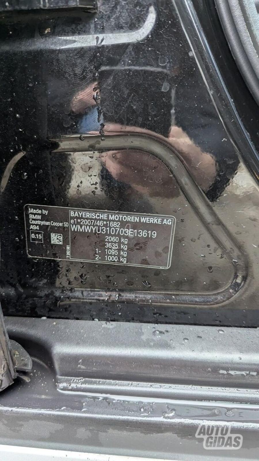 Black MINI Countryman 2018 in Klaipeda, with an engine capacity of 2.00 L and mileage of 107 thousand km for 16900 €, photo 9 on AUTOMOTO.COM.LV