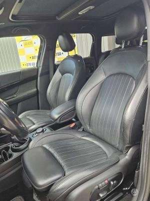 Black MINI Countryman 2018 in Siauliai, with an engine capacity of 1.50 L and mileage of 238 thousand km for 12950 €, photo 17 on AUTOMOTO.COM.LV