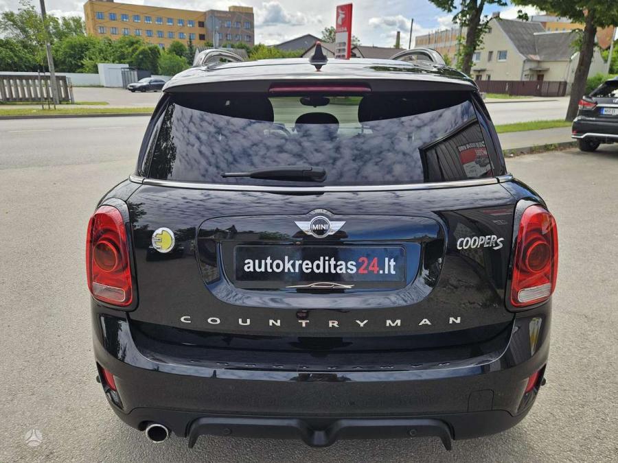 Black MINI Countryman 2018 in Siauliai, with an engine capacity of 1.50 L and mileage of 238 thousand km for 12950 €, photo 12 on AUTOMOTO.COM.LV