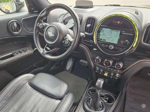 Black MINI Countryman 2018 in Siauliai, with an engine capacity of 1.50 L and mileage of 238 thousand km for 12950 €, photo 15 on AUTOMOTO.COM.LV