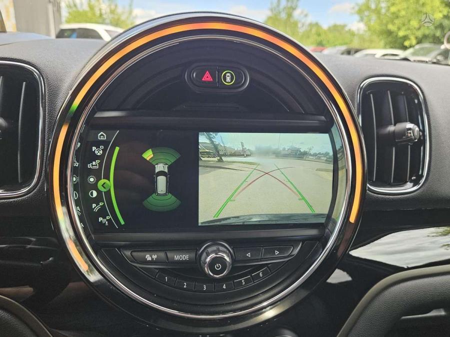 Black MINI Countryman 2018 in Siauliai, with an engine capacity of 1.50 L and mileage of 238 thousand km for 12950 €, photo 22 on AUTOMOTO.COM.LV