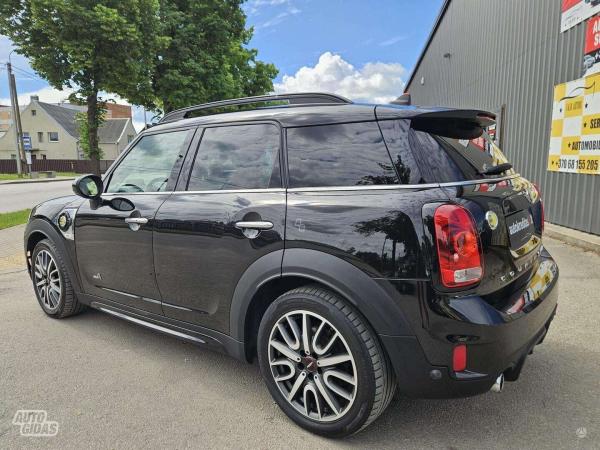 Black MINI Countryman 2018 in Siauliai, with an engine capacity of 1.50 L and mileage of 238 thousand km for 12950 €, photo 6 on AUTOMOTO.COM.LV