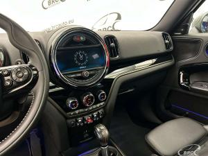 Black MINI Countryman 2019 in Vilnius, with an engine capacity of 2.00 L and mileage of 85 thousand km for 17000 €, photo 18 on AUTOMOTO.COM.LV