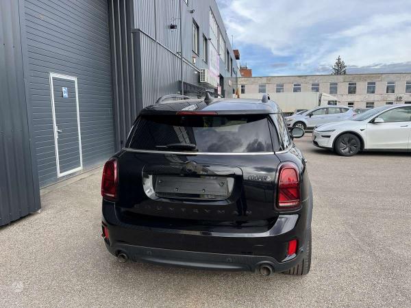 Melns MINI Countryman 2019 Alīta, ar dzinēja tilpumu 2.00 L un nobraukumu 60 tūkst. km par 6999 €, foto 7 vietnē AUTOMOTO.COM.LV