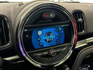 Melns MINI Countryman 2019 Viļņa, ar dzinēja tilpumu 2.00 L un nobraukumu 85 tūkst. km par 16000 €, foto 22 vietnē AUTOMOTO.COM.LV