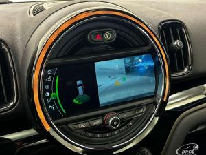 Melns MINI Countryman 2019 Viļņa, ar dzinēja tilpumu 2.00 L un nobraukumu 85 tūkst. km par 16000 €, foto 24 vietnē AUTOMOTO.COM.LV