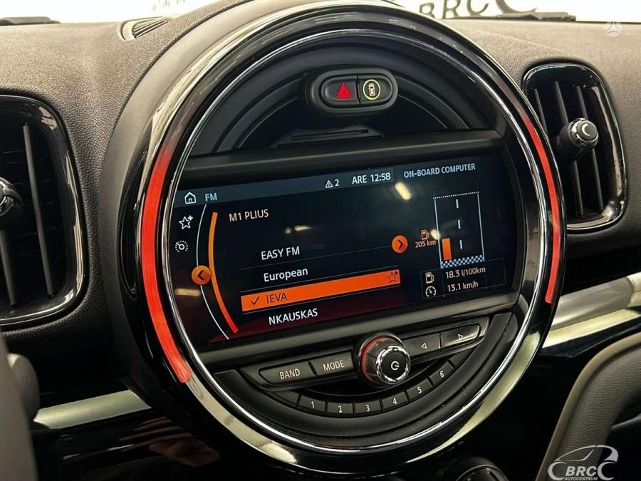 Melns MINI Countryman 2019 Viļņa, ar dzinēja tilpumu 2.00 L un nobraukumu 85 tūkst. km par 16000 €, foto 25 vietnē AUTOMOTO.COM.LV
