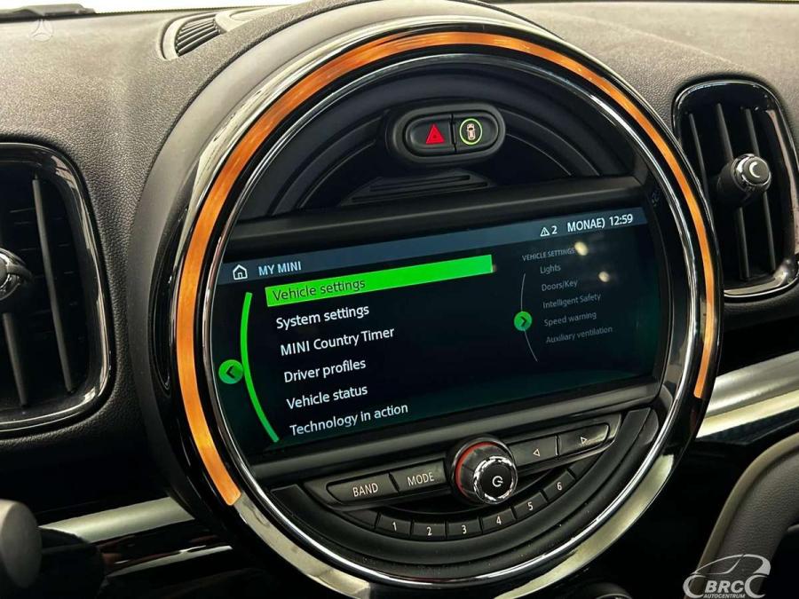 Melns MINI Countryman 2019 Viļņa, ar dzinēja tilpumu 2.00 L un nobraukumu 85 tūkst. km par 16000 €, foto 26 vietnē AUTOMOTO.COM.LV